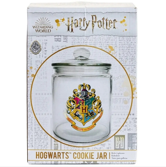 Warner Bros. | Kitchen | Paladone Harry Potter Hogwarts Glass Cookie ...